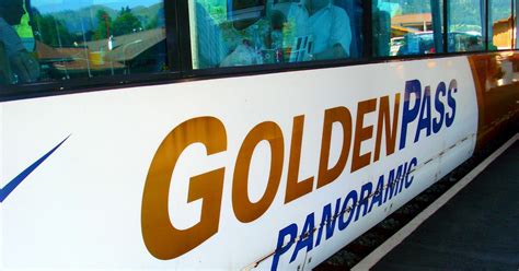Golden Pass Panoramic El Tren Panorámico De Los Alpes Suizos