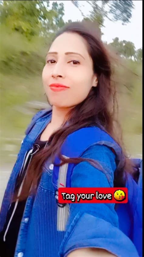Diya Singh Diya Singh Official • Instagram Photos And Videos