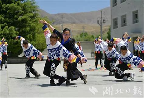 湖北教师马丹当选2022年全国教书育人楷模教育部武汉市系列