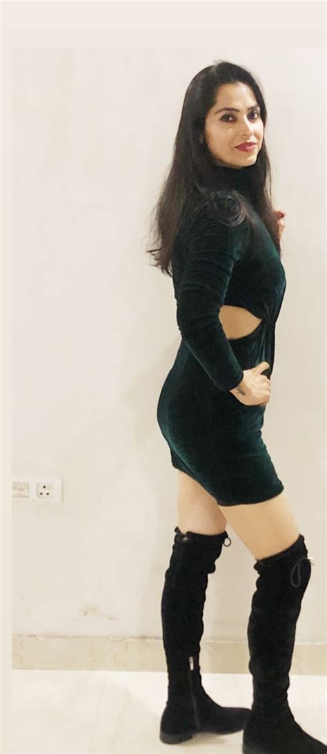 Bhabhi Kya Kar Rahi Ho Mmmm Rbrownhotties