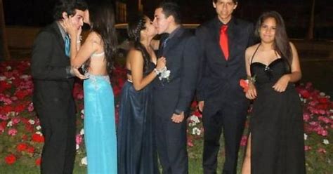 Friendship Level Forehead Kiss Worse Than No Kiss Imgur