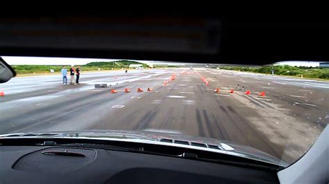 2012 賓士進階駕馭體驗營 高速警急煞車迴避 1 Youtube