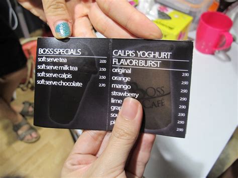 Singapores Complain Queen Drink Like A Boss At Boss Cafe Giveaways
