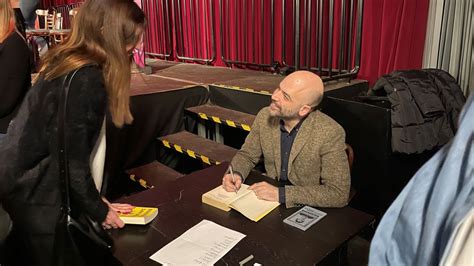 Nicht ungefährlich Roberto Saviano über Rolle der Frauen in der