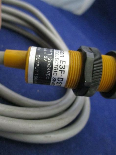 Omron E F DS C Photoelectric Switch Process Industrial Surplus Corp