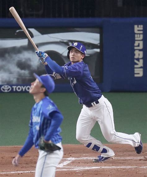 中日・根尾 プロ1号が満塁ホームラン：東京新聞デジタル