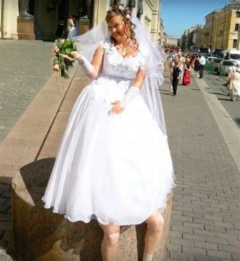 Naughty Wedding Photos Of All Time Say Bye Bye To Decency The Kitchen