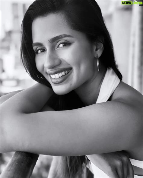 Anushka Luhar Wiki Biography Age Gallery Spouse And More