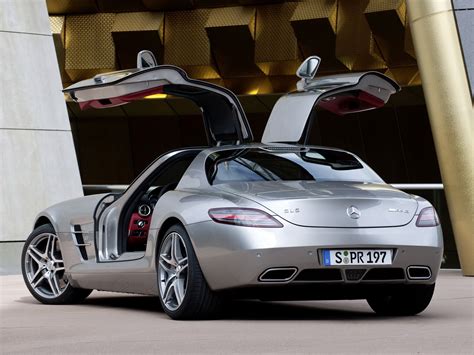 Mercedes Benz Sls Amg Gt Specs Performance And Photos 2012 2013 2014