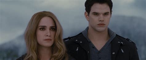 Rosalie And Emmett Breaking Dawn The Movie Photo 36996488 Fanpop