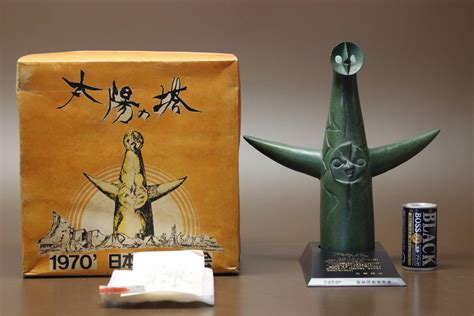 43％割引最新作売れ筋が満載 蔵出し ② 太陽の塔 岡本太郎 1970年日本万国博覧会 三菱カラーテレビ高雄 置物 インテリア小物 Ota