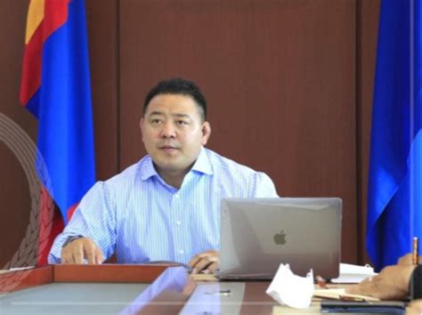 Булган Дархан Уул Орхон аймгийн Засаг даргад ХЭҮК ын гишүүн Б Энхболд