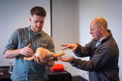 Emergency Paediatric First Aid Level 3 Rqf White Cross Training