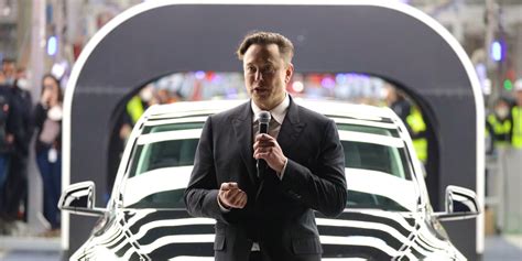 Tesla Stock Why Shares Are Down On Q4 Earnings Model 2 Robotaxis