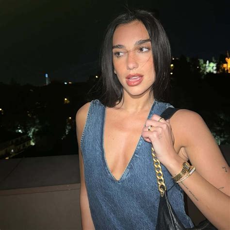 Dua Lipa Y Callum Turner Se Comprometen Glamour