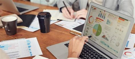 Analisis Swot Pengertian Manfaat Dan Contohnya Riset