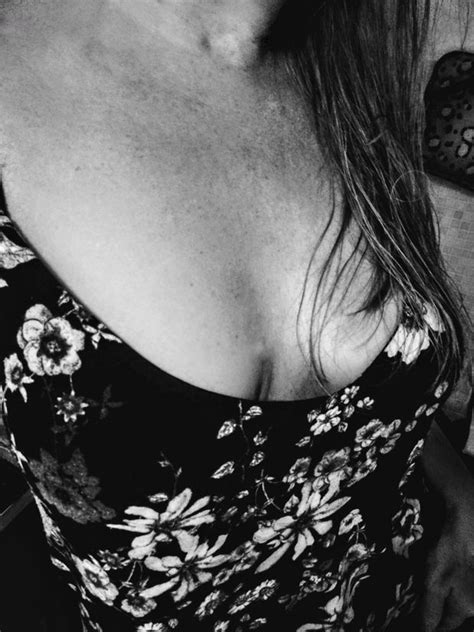 Foto Hair Still Damp No Bracheck Ready To Go