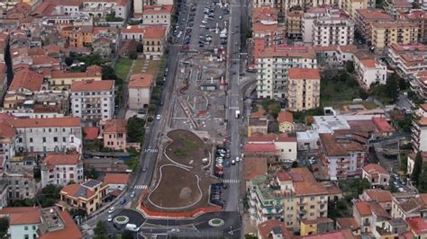 Il Portico Cava De Tirreni Lavori Per Il Parco Urbano Cirielli Troppi Disagi Per Gli