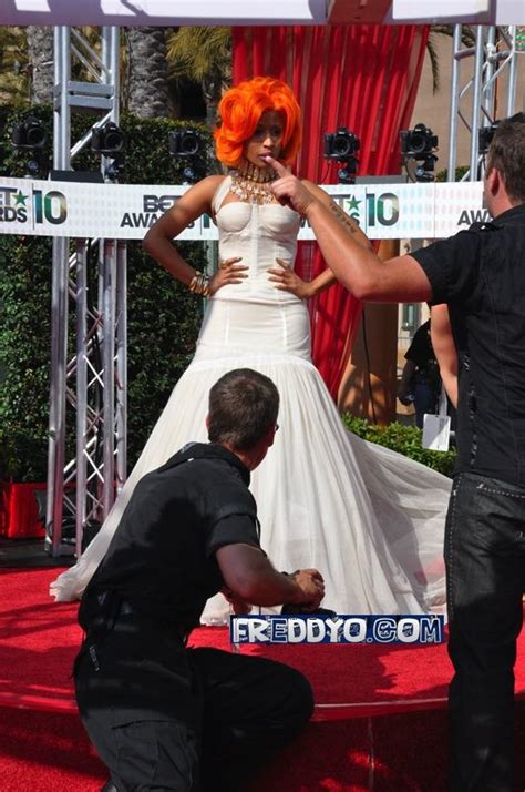 Event Snaps Nicki Minaj Back Stage Photo At The B E T