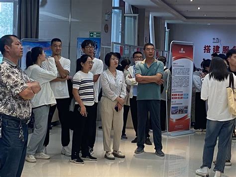 白银市举办未就业普通高校毕业生专场招聘会