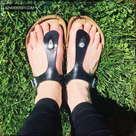 Alice Roberts Feet Aznudefeet