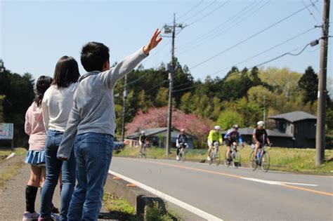 チビッコ達が手を振って応援してくれる穏やかな時間 Cyclowired