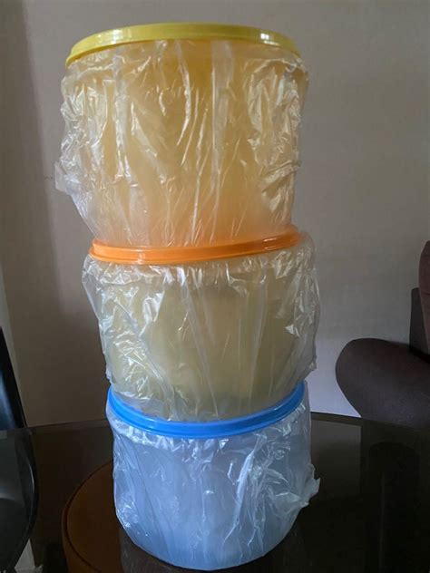 Tupperware Round Container Furniture And Home Living Kitchenware And Tableware Food Organisation