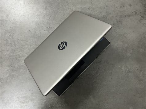 Laptop Hp 15s Du0056tu Cũ Core I3 7020u Ram 8gb Ssd 256gb 156 In