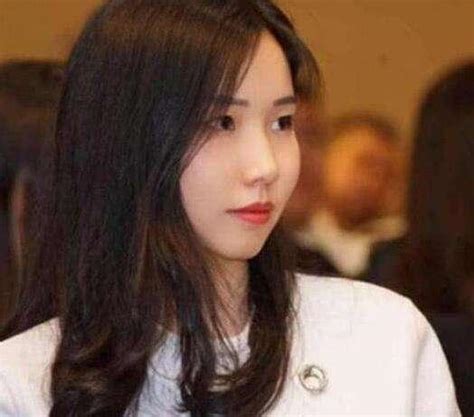 又一90後女富豪崛起，28歲掌舵千億帝國，容貌氣質不輸女明星 每日頭條