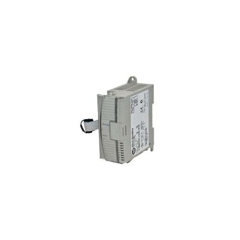 1762 IA8 Allen Bradley Programmable Logic Controller