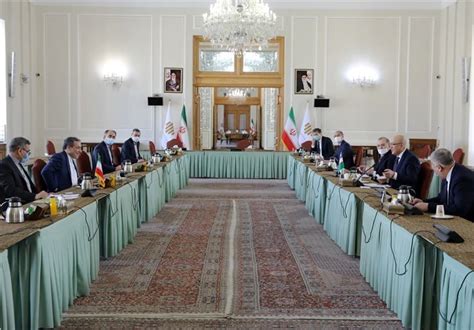مباحثات ایرانیة اوزبکیة تتناول العلاقات الثنائیة والقضایا الاقلیمیة