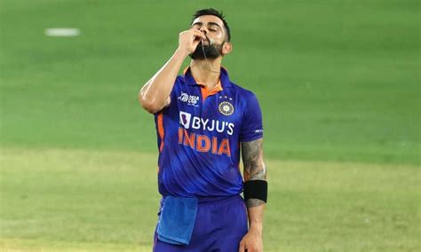 Watch Virat Kohli Reaches His 71st Century In Style