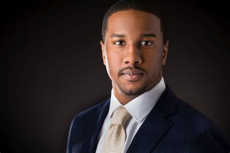 Reasons Why Your Linkedin Profile Picture Matters Sean True Photography