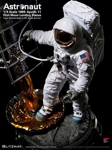 Apollo 11 1st Moon Landing 1 4 Scale Statue At Mighty Ape Nz