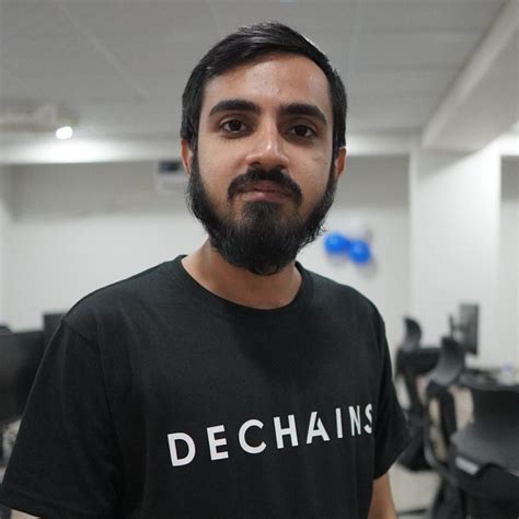 Abdul Rafay Siddiqui Chief Executive Officer Dechains Linkedin