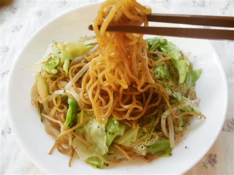 お肉無し！キャベツともやしの焼きそば♪ By 花時計咲いた 【クックパッド】 簡単おいしいみんなのレシピが391万品