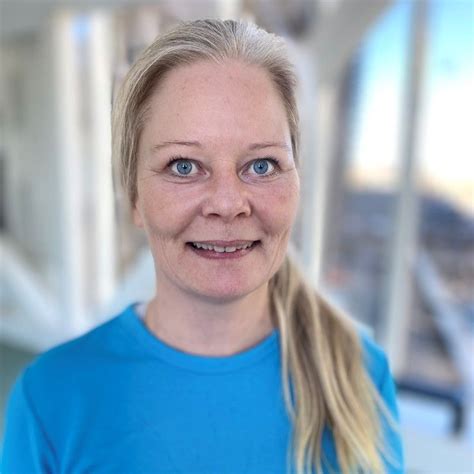 Min Kollega Gitte Får Rutineret Hele Maskineriet Til At Køre I Den