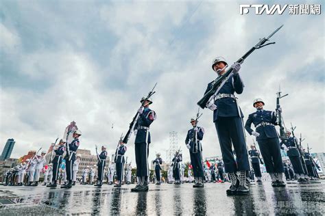 快訊／大加薪！政院核定軍公教調薪4 促民間企業跟上 Ftnn 新聞網