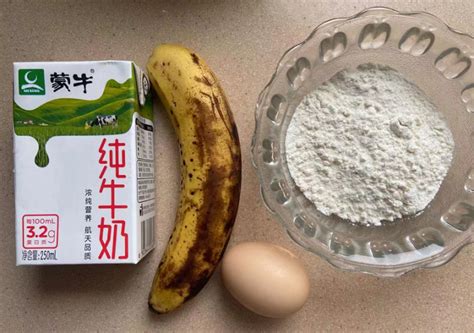 10分钟快手早餐有！0糖无油的香蕉松饼松软又可口，大人小孩都爱吃！ 周到上海