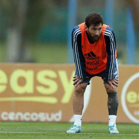 عکس های مسی در تمرینات دیروز تیم ملی آرژانتین طرفداری