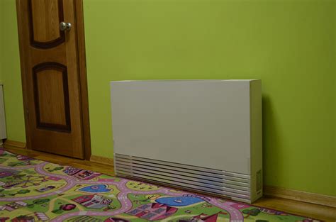 Ультратонкий напольный фанкойл FCU RAYMER FLP-30CM для помещений до 30 ...