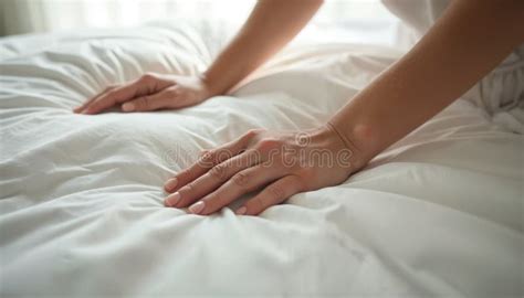 Bedding Service Stock Illustrations 6870 Bedding Service Stock