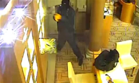 Edinburgh Armed Robber Jailed For Smash And Grab Raid At Jewellers