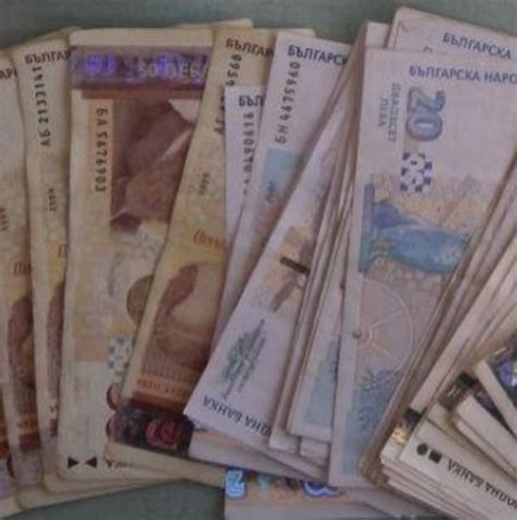 Сервитьор от Слънчев бряг разкри колко пари изкарва за един сезон и