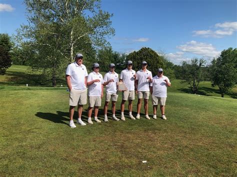Salisbury Repeats As District Champions Van Far Takes Second Central