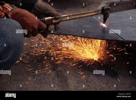 Blowtorch Metal Cutting Blow Torch Metal Cutting India Asia Stock