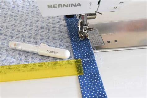 How To Bind A Quilt By Machine The Seasoned Homemaker