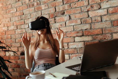 무료 이미지 3d vh 헤드셋 시뮬레이션 모의 실험 장치 과학 기술 비디오 바이러스 성의 시각적 인 vr