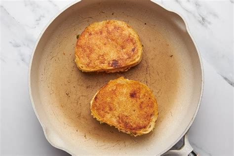 Jalapeño Popper Grilled Cheese Sandwich Recipe