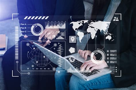 사업 운영 대차 대조표와 손익 계산서의 재무 보고서 데이터 및 Fintech 개념으로서의 다이어그램 비즈니스 팀 회의 디지털